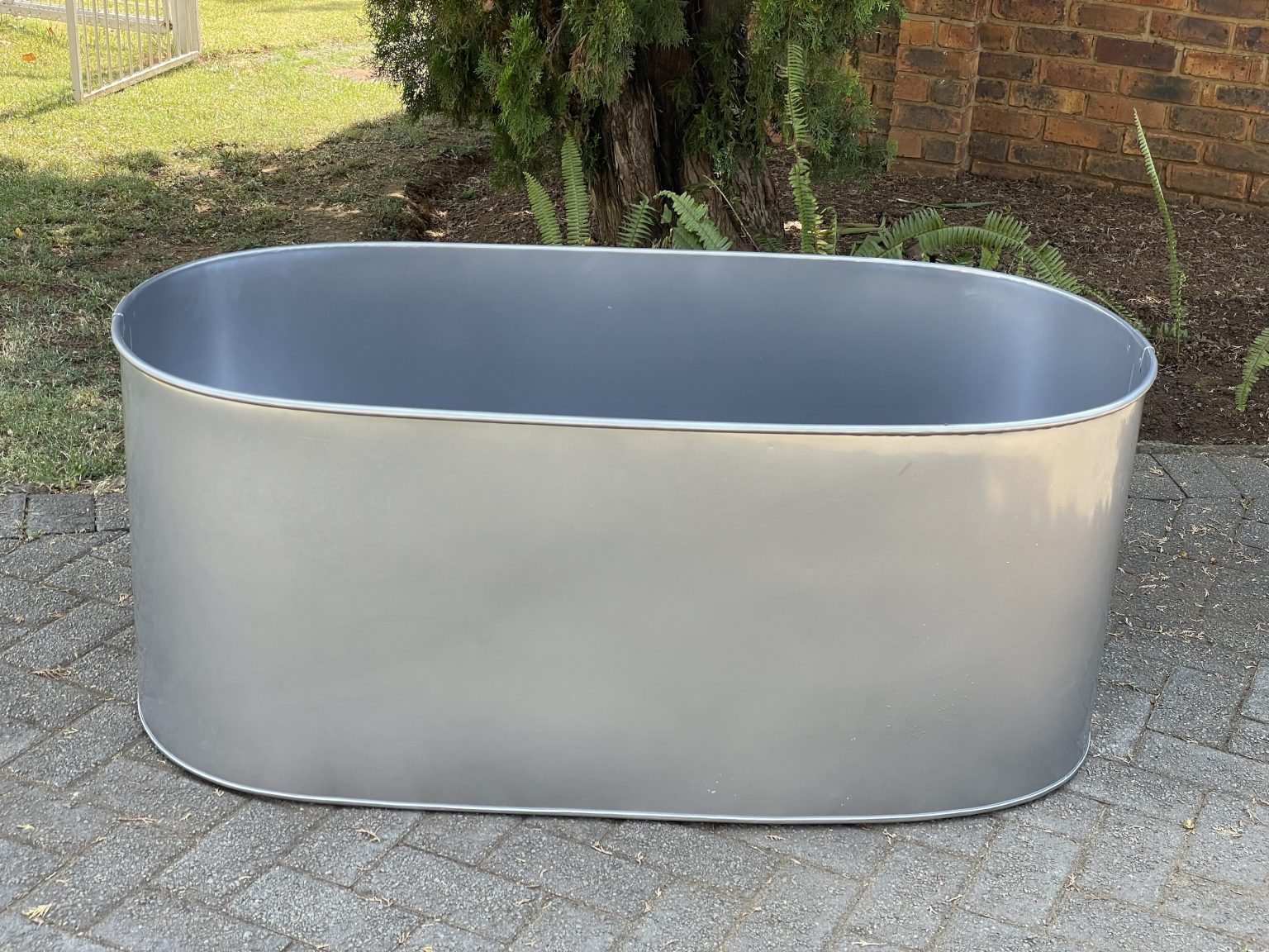Galvanised Steel Bath Tub .1.5m length x70cm x50cm height x70cm Contact ...