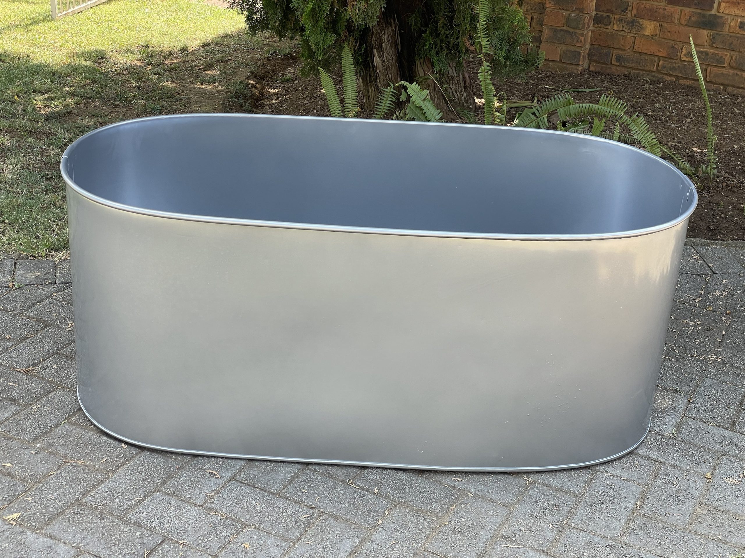 Powder coated Tub.1.3m Lx60cm Wx50cm Free shipping around South Africa ...