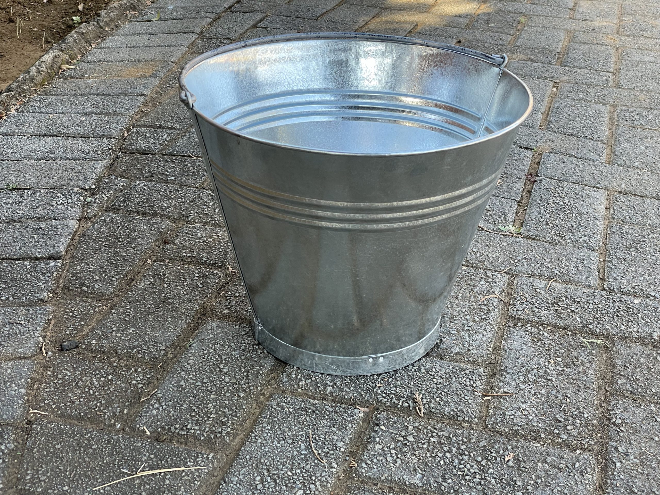 Round Buckets 10lts - Pstinman