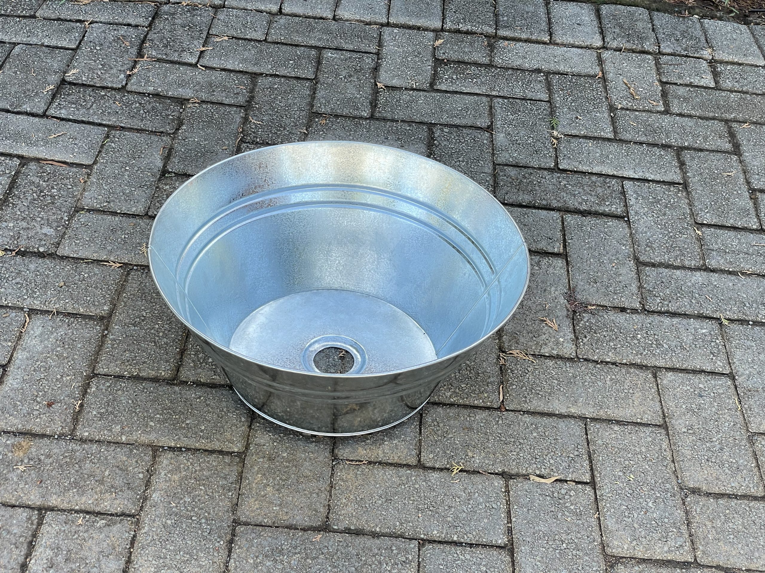 Galvanized Steel Round Basins - Pstinman